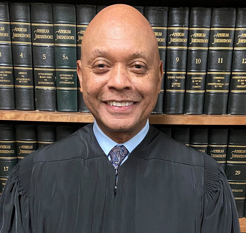 Judge Wilson's Instagram, Twitter & Facebook on IDCrawl